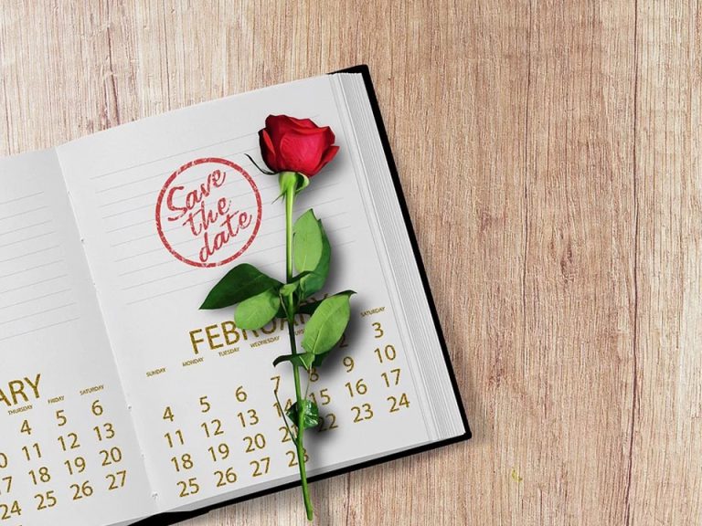 Tips Menentukan Tanggal Pernikahan yang Tepat - V&CO Jewellery News