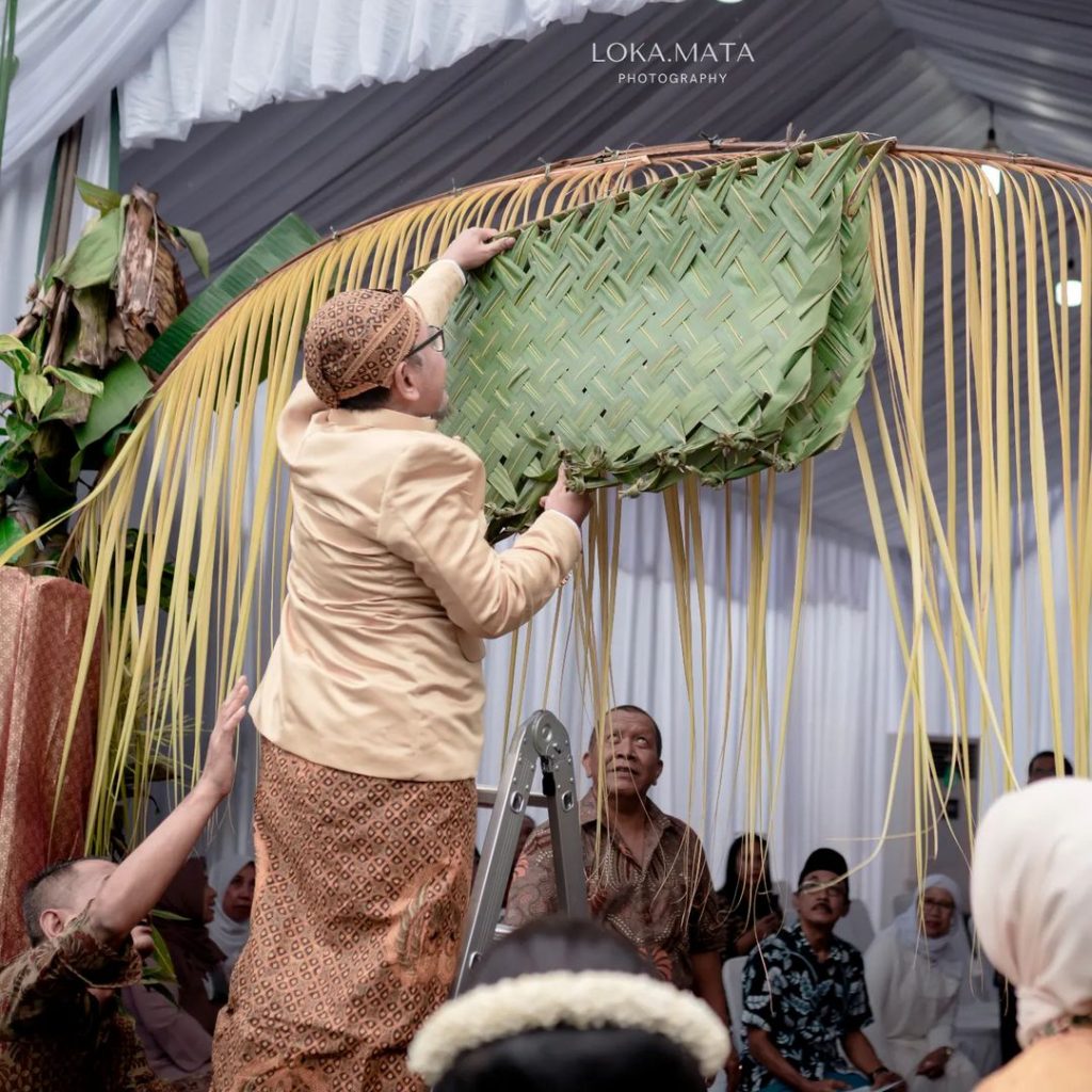 Pernikahan Adat Jawa Jogjakarta dan Maknanya | V&Co Jewellery