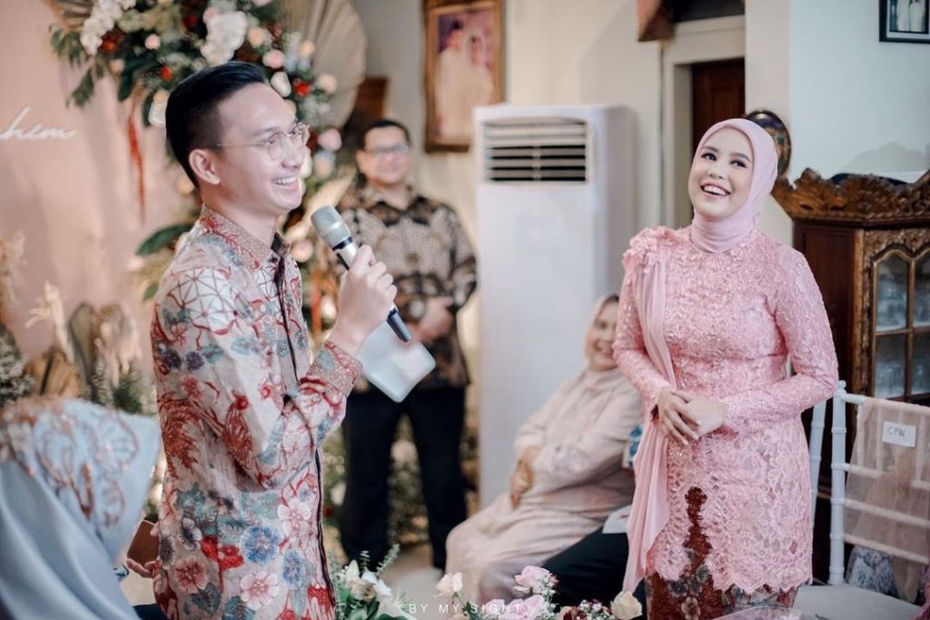 7 Susunan Acara Lamaran Islami yang Perlu Kamu Ketahui