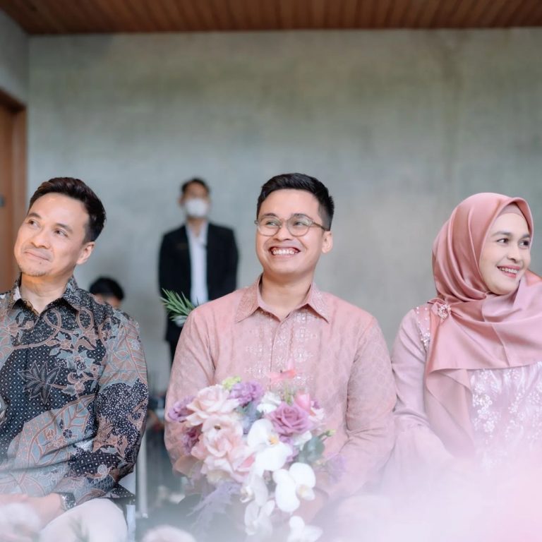 8 Susunan Acara Lamaran Sederhana yang Hangat dan Intim