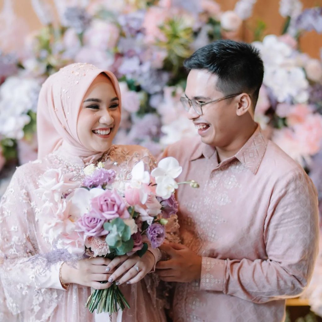 8 Susunan Acara Lamaran Sederhana yang Hangat dan Intim