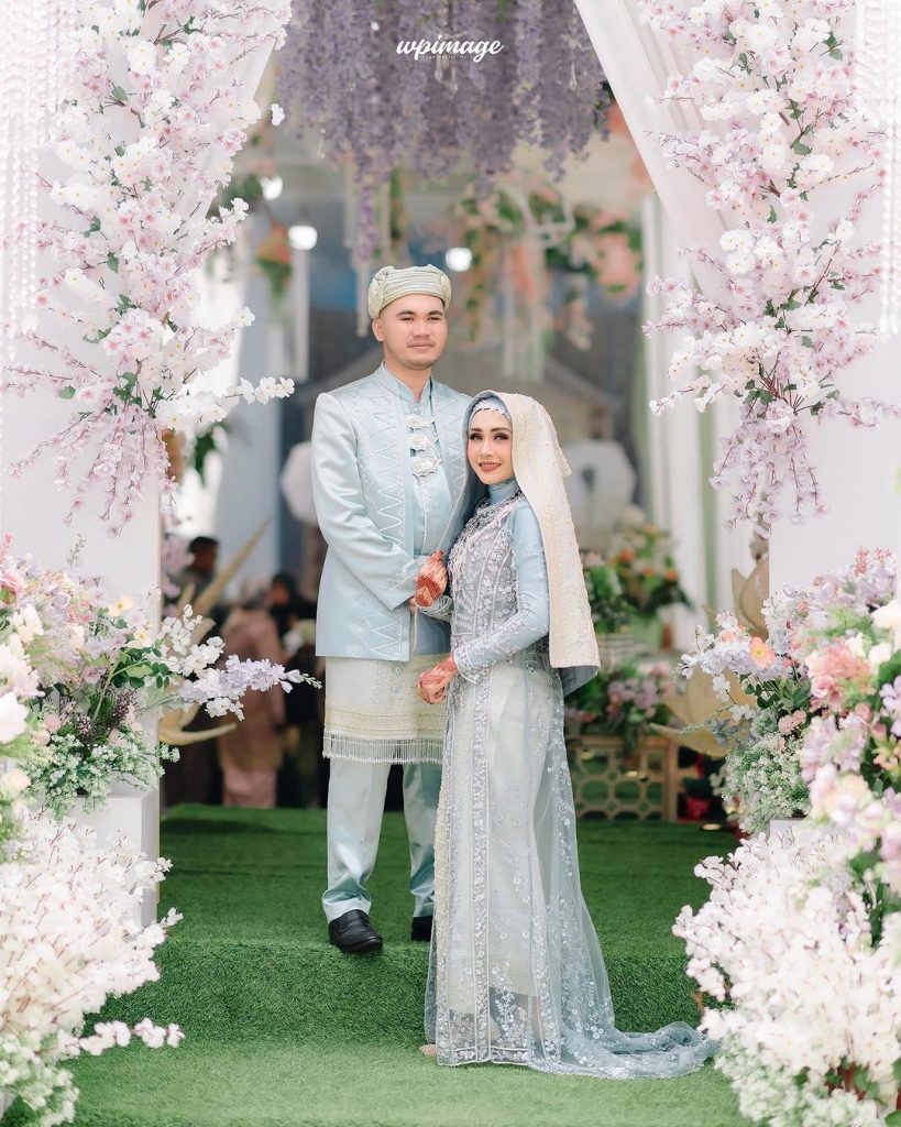 11 Prosesi Pernikahan Adat Padang