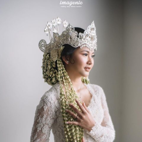 Mengupas Sejarah dan Filosofi Pakaian Pengantin Sunda yang Menawan